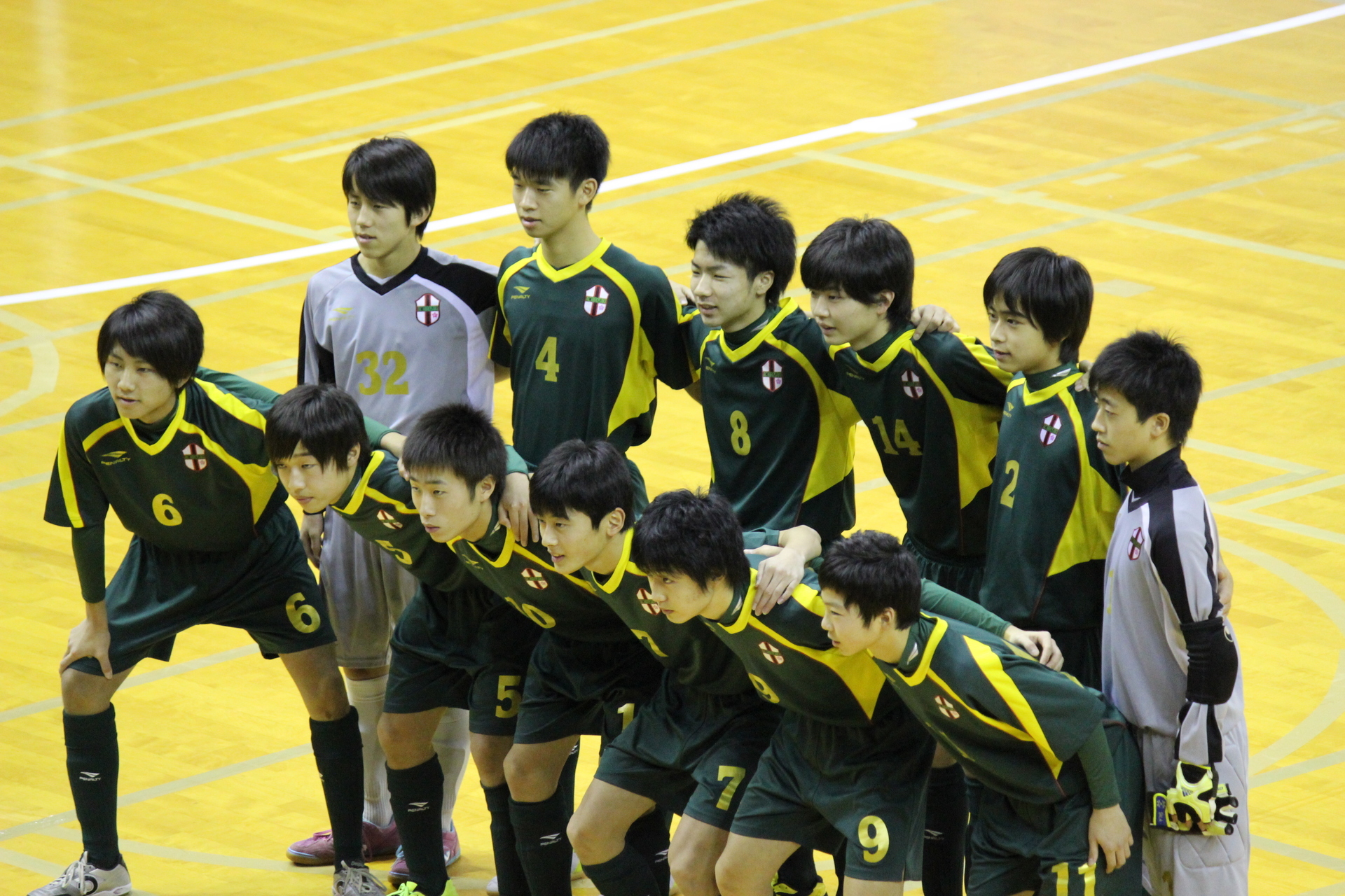 2016.1.10 U-15フットサル 北海道勢の活躍を中心に: 通勤準急スタジアム行き3